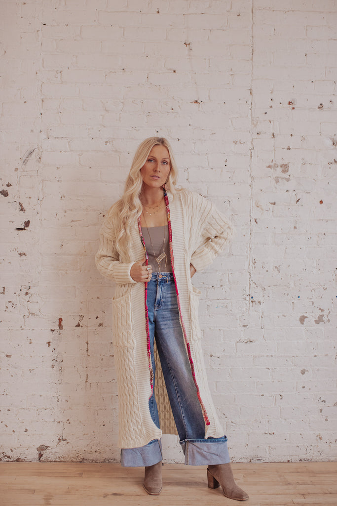 Cable Knit Sari Cream- 1- SM | Ellemairco